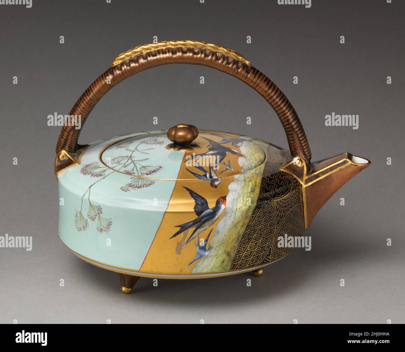 Teapot 1879 Worcester factory After the end of the Flight, Barr & Barr ...