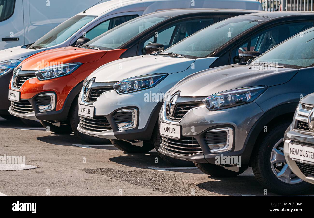 Different model of cars hi-res stock photography and images - Alamy