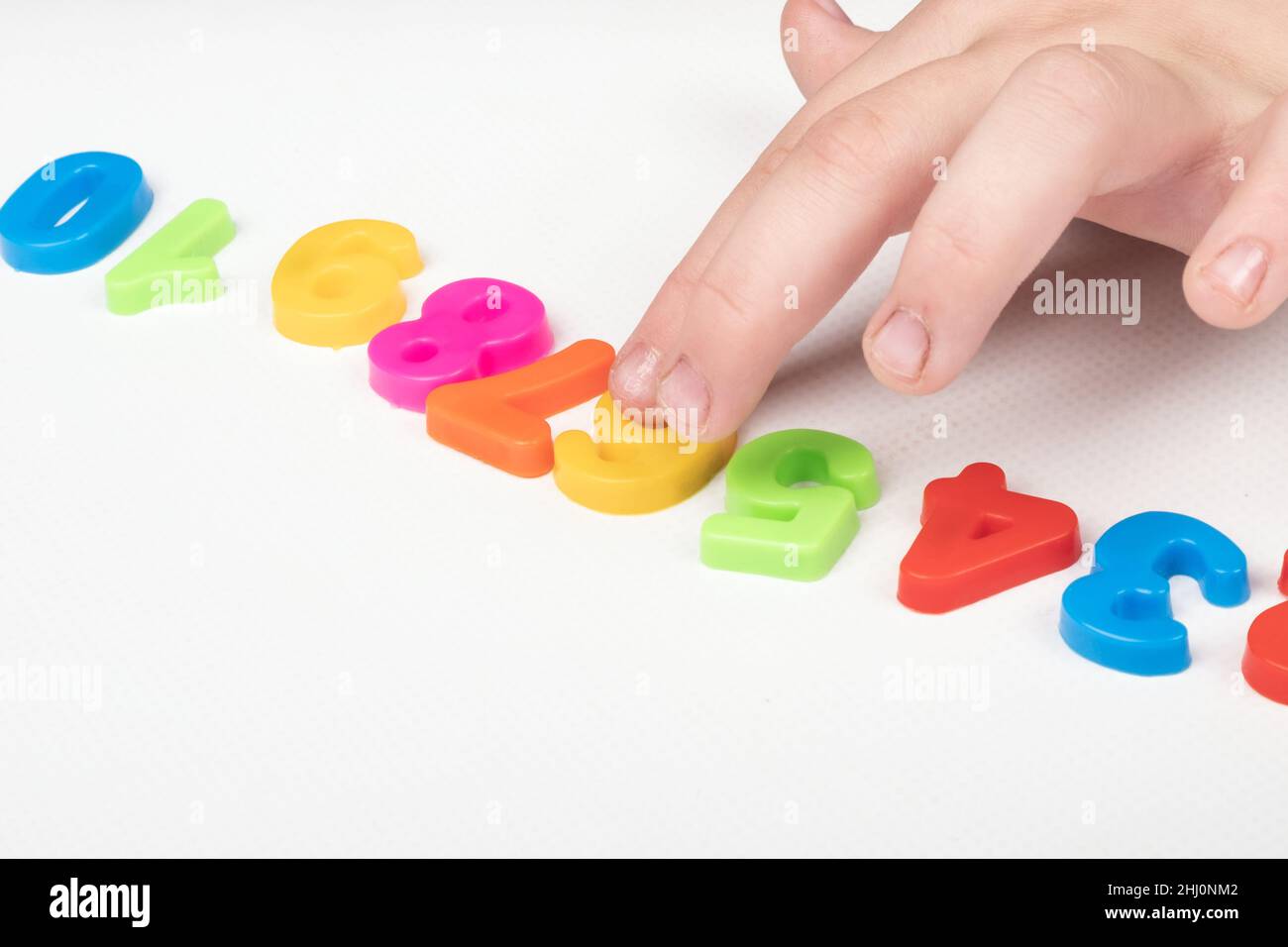 the child learns to count. children Preschool education Stock Photo - Alamy