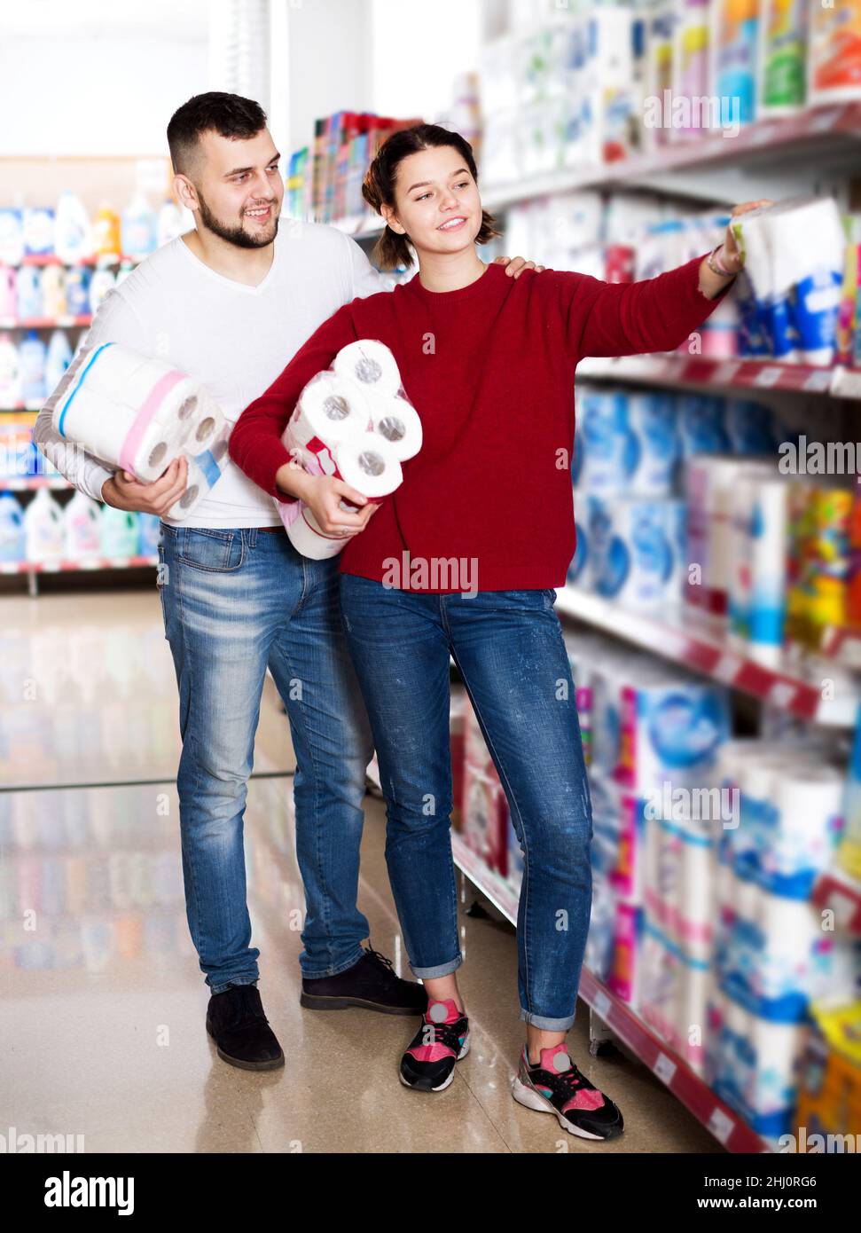 Tissue department store hi-res stock photography and images - Alamy