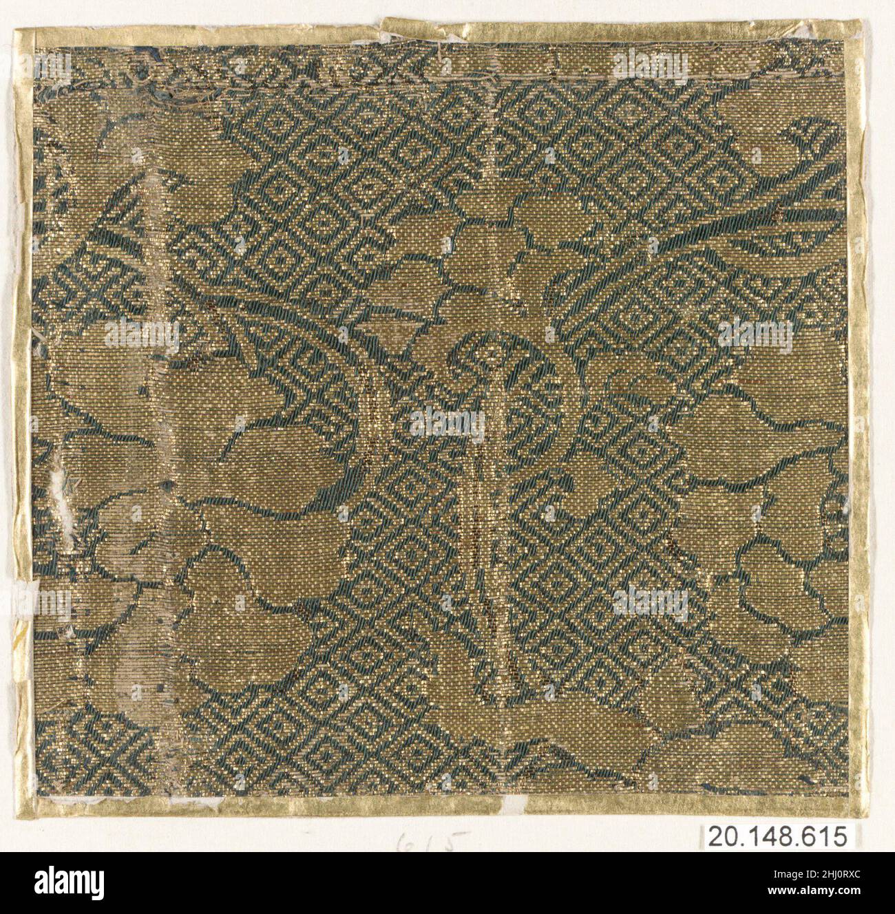 Piece 17th century Japan. Piece. Japan. 17th century. Silk / Compound ...