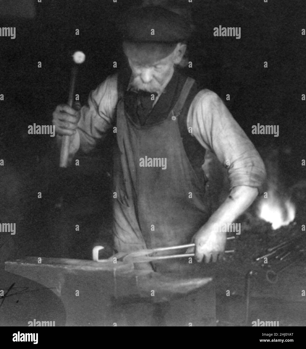 Black white image skilled hi-res stock photography and images - Alamy