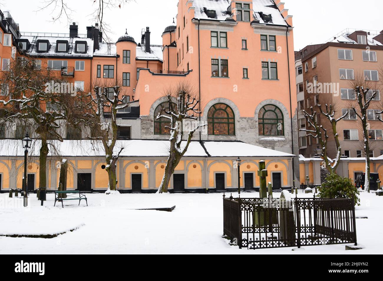 St mary magdalene church snow hi-res stock photography and images - Alamy