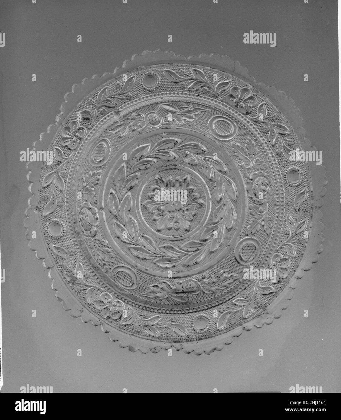 American serving Black and White Stock Photos & Images - Alamy
