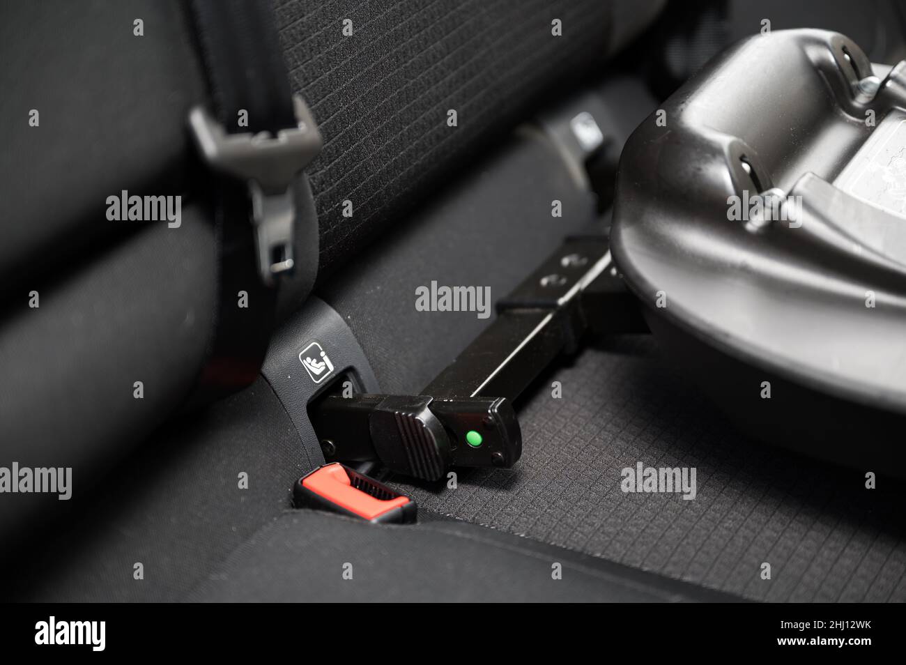 Installing ISOFIX Baby and Child Car Seat for safety and to comply with ...