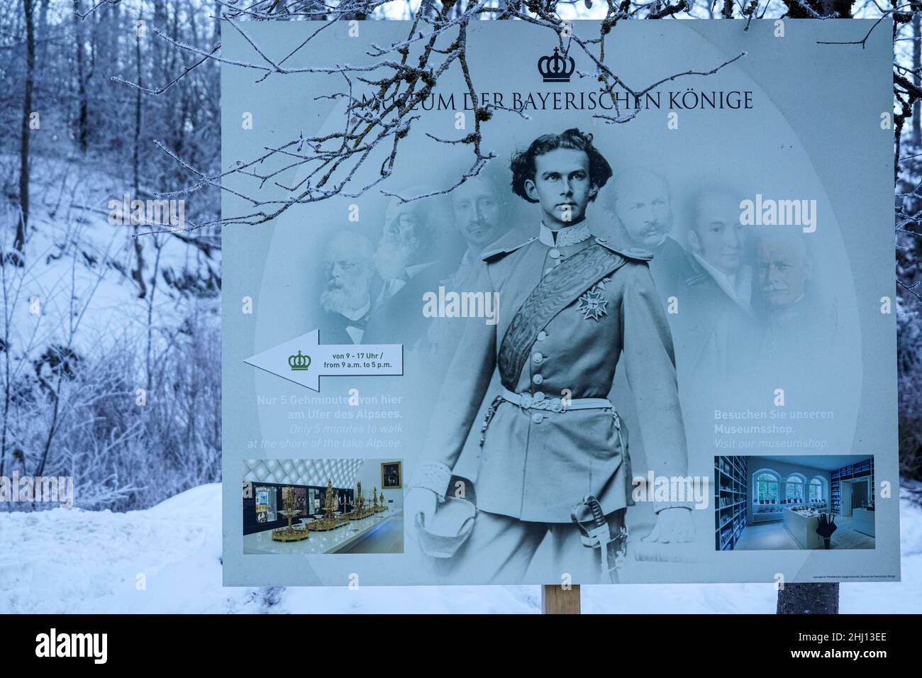 Ice castles poster hi-res stock photography and images - Alamy