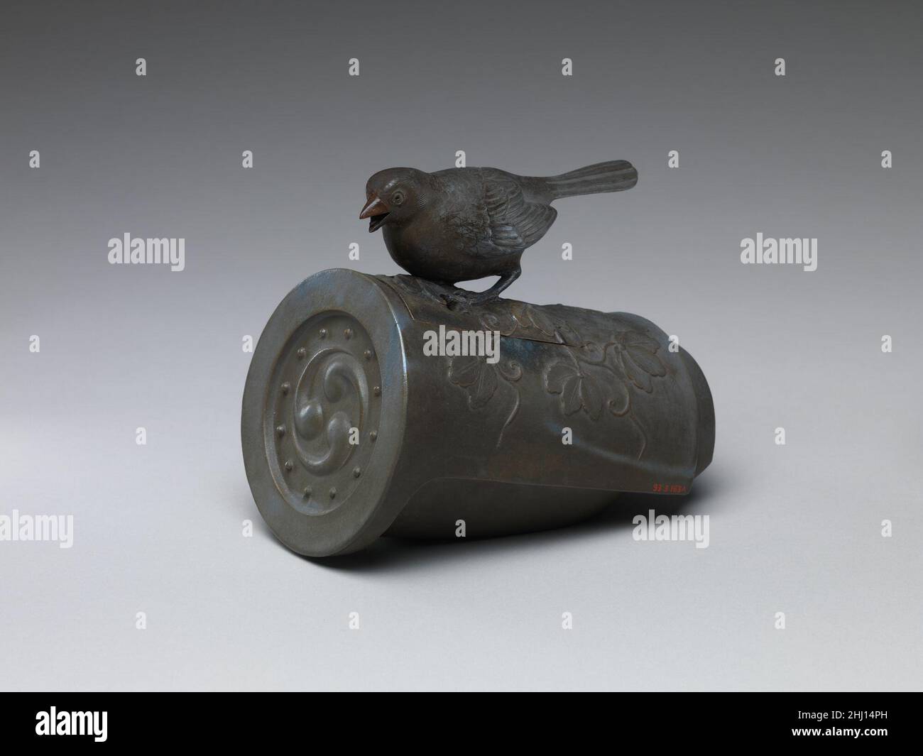 Censer in the Form of Sparrow on a Roof Tile 1650 Japan. Censer in the ...