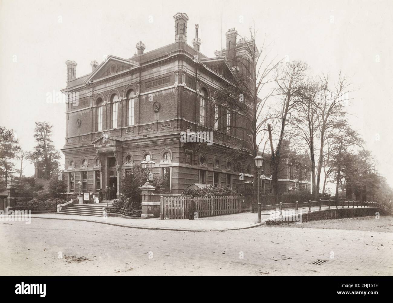 1900 town hall hi-res stock photography and images - Alamy
