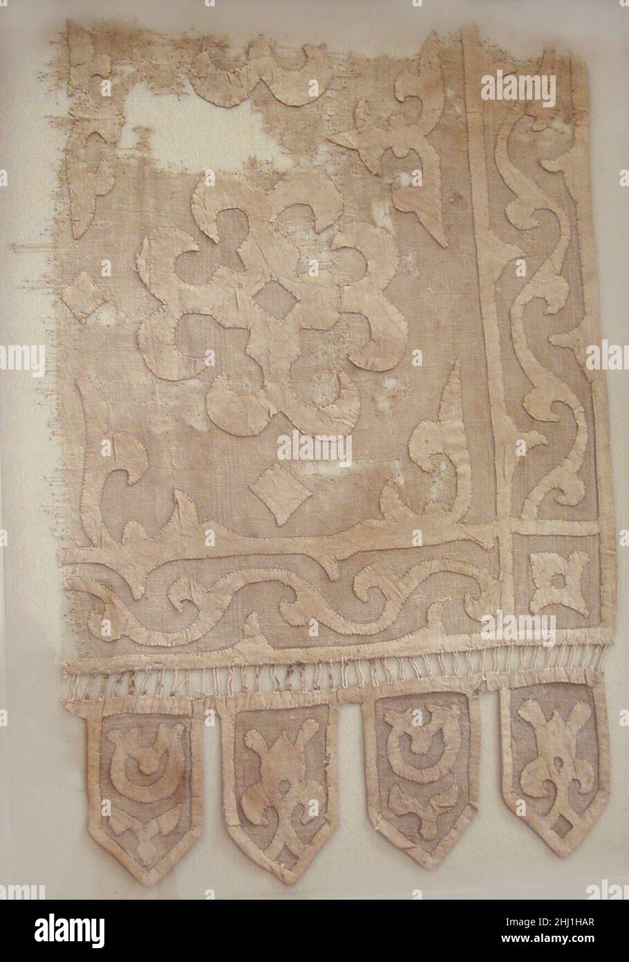 Textile Fragment 13th–14th century The appliqué design on this linen ...