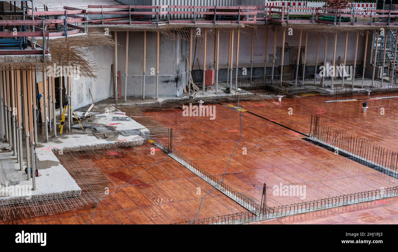 Basement extension building work hi-res stock photography and images ...