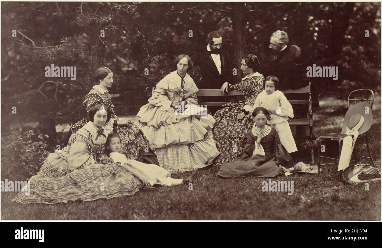 Four group portrait photographs hi-res stock photography and images - Alamy