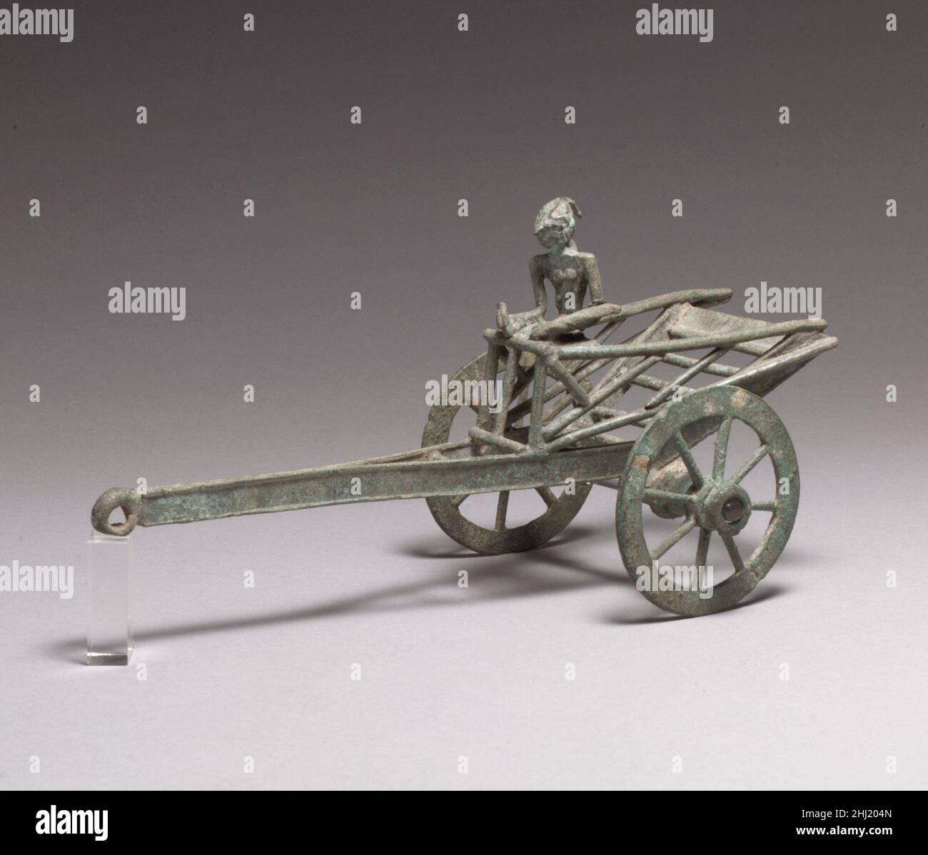 Terracotta wheeled objects hi-res stock photography and images - Alamy