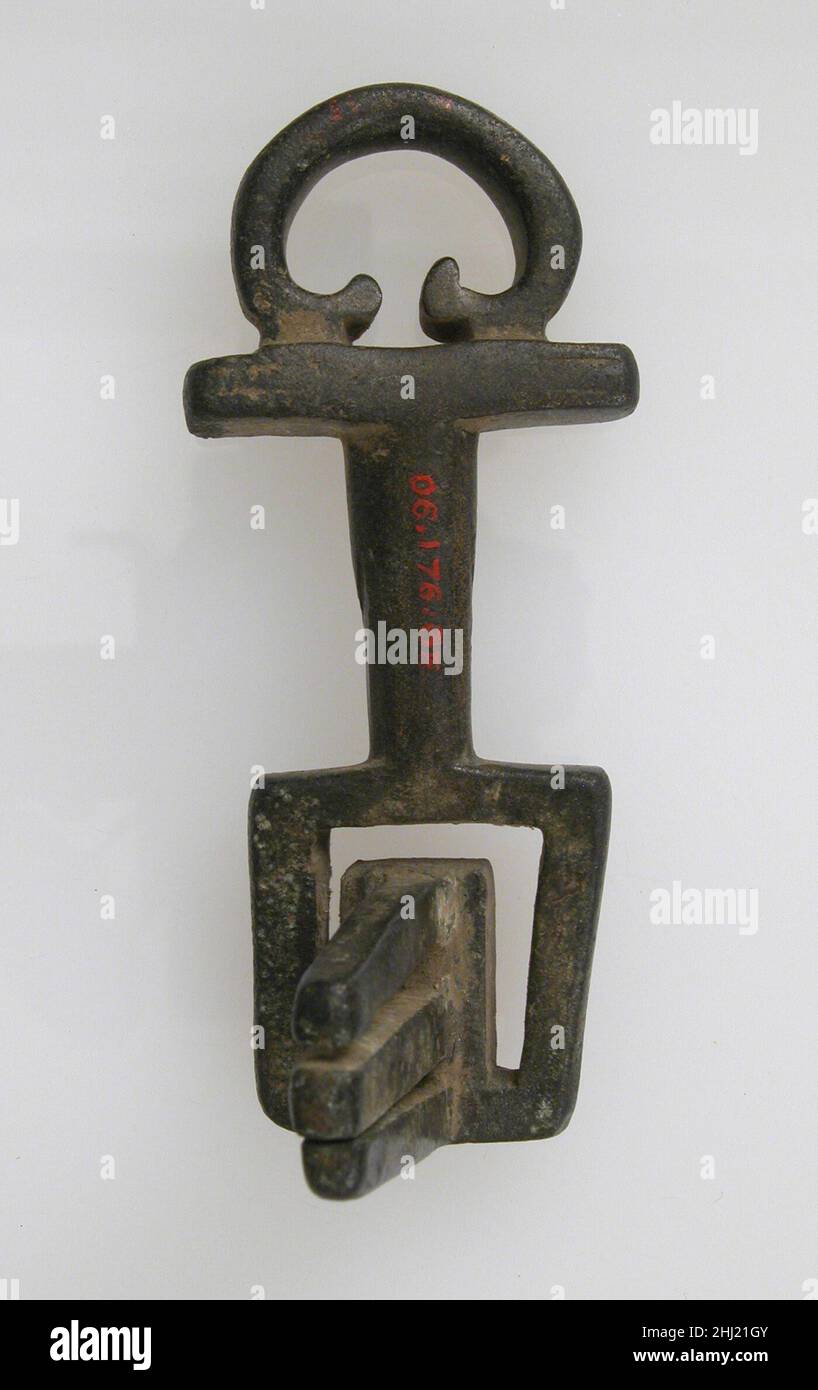 Ancient roman door lock hi-res stock photography and images - Alamy