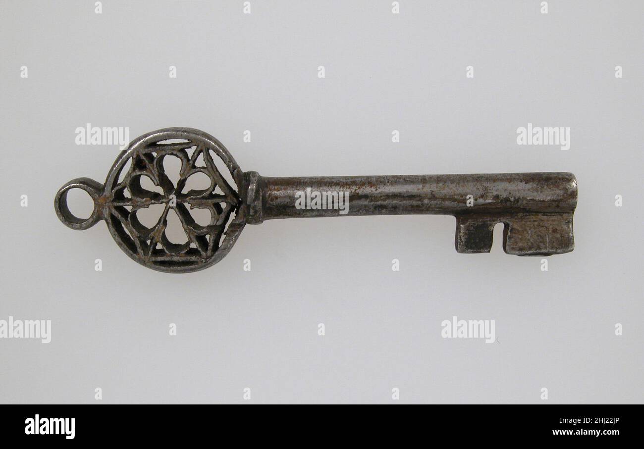 Key 15th–16th century German The decoration of Gothic iron locks and ...