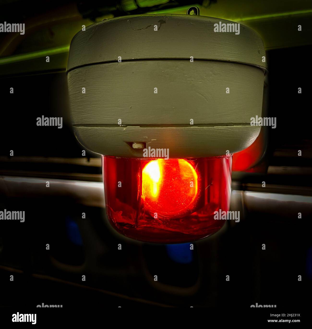 Red alert hi-res stock photography and images - Alamy