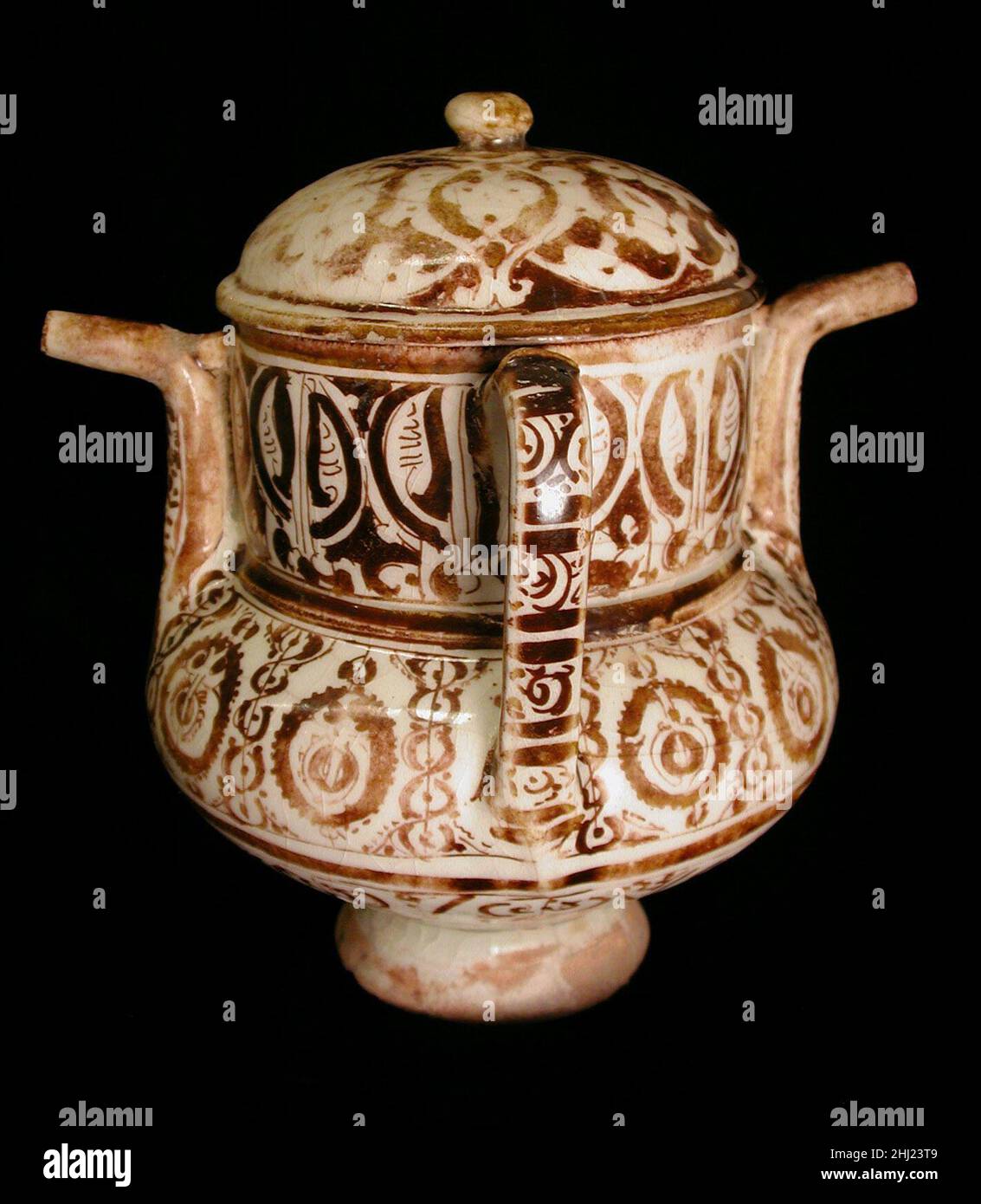Raqqa ware hi-res stock photography and images - Alamy
