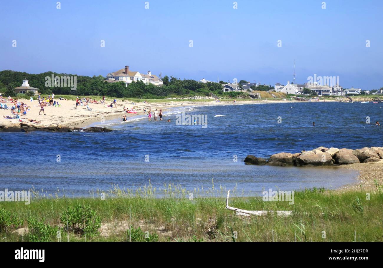Entrance to Lewis Bay on Cape Cod,Massachusetts.USA, with tourists on ...