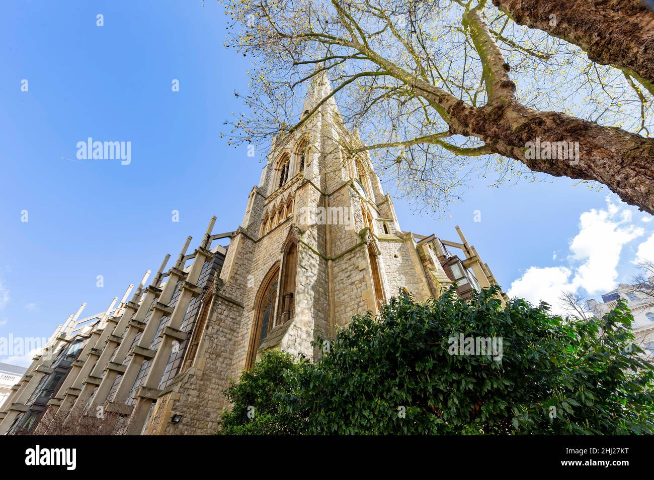 Sunny view of the famous Spire House at London, United Kingdom Stock ...