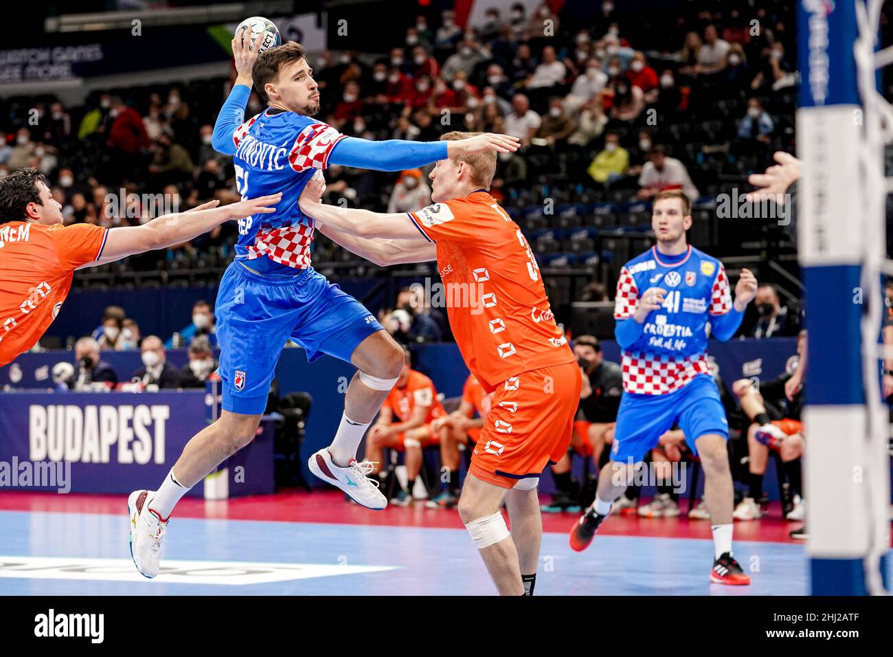 BUDAPEST, HUNGARY - JANUARY 26: Ivan Martinovic of Croatia, Tom Jansen ...