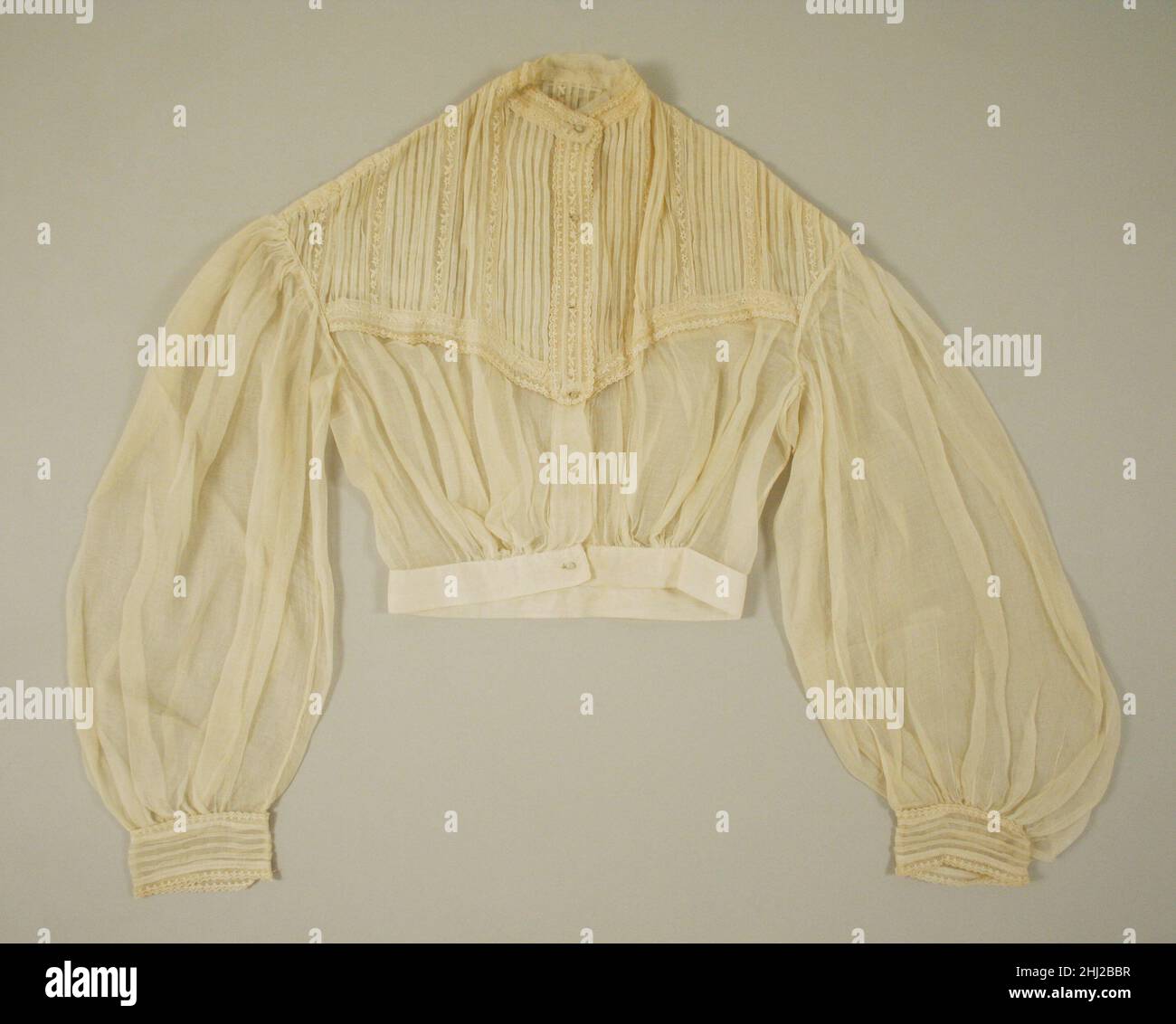 Detailed bodice hi-res stock photography and images - Alamy