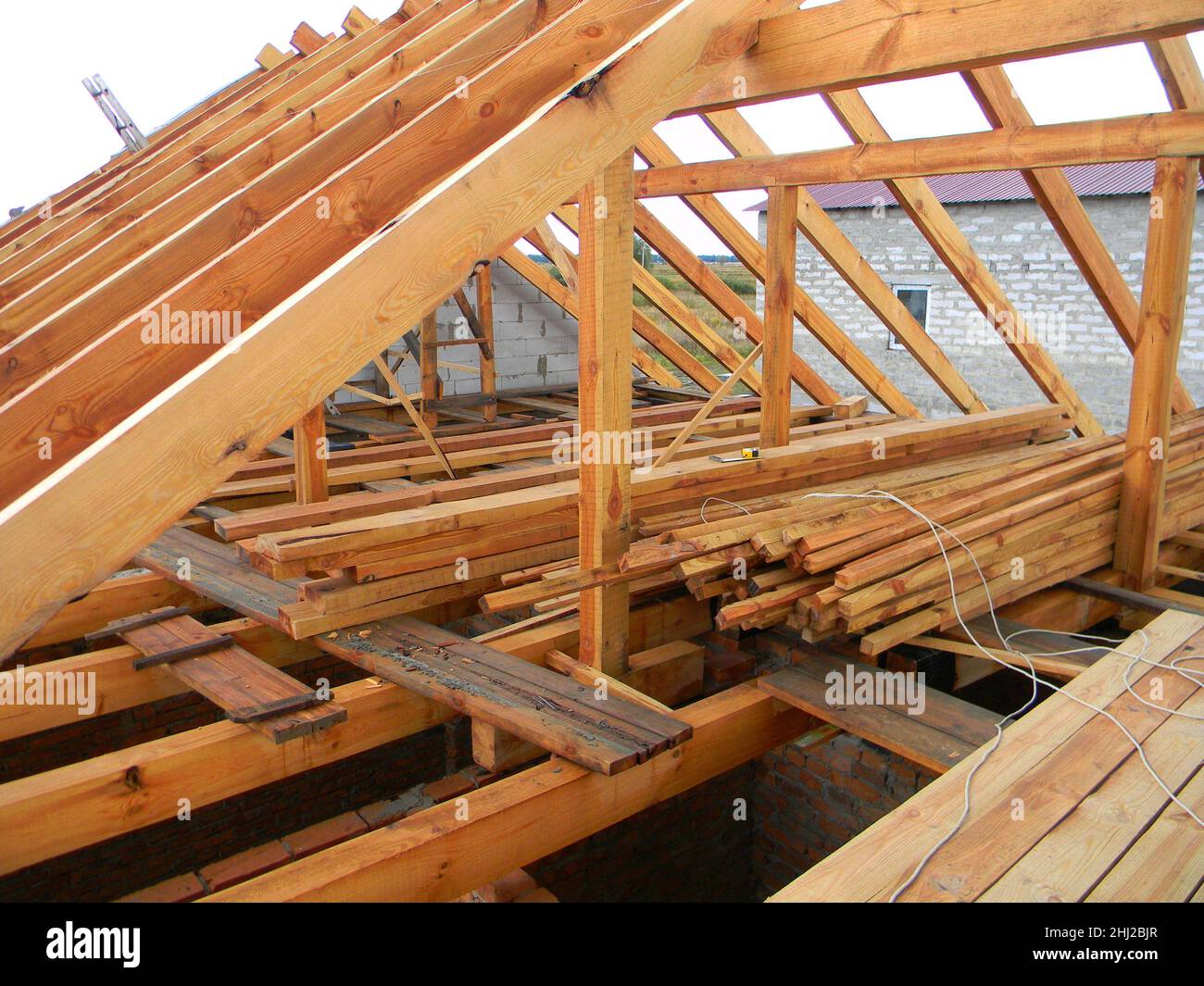 Attic Construction. Roofing Construction Stock Photo - Alamy