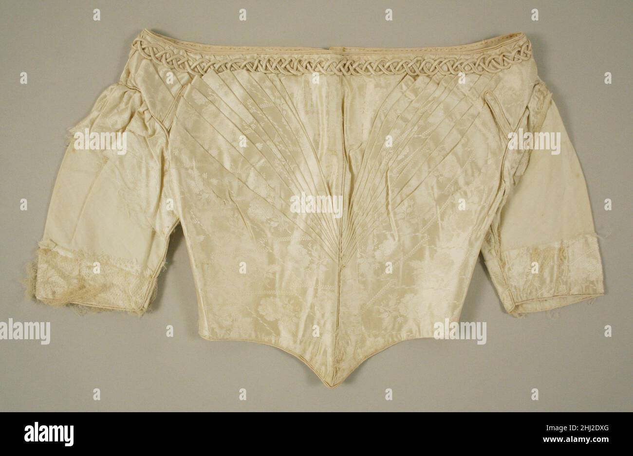 Seams mid hi-res stock photography and images - Alamy