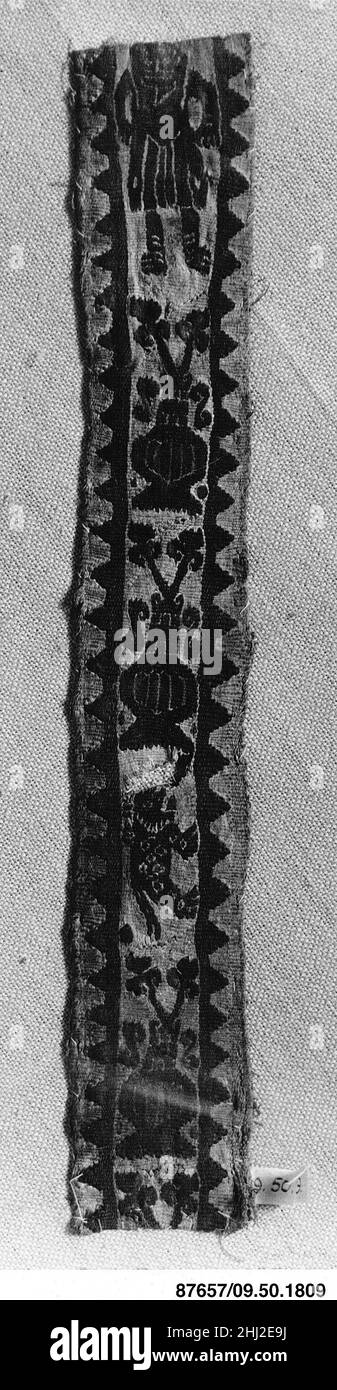 Artifact piece band hi-res stock photography and images - Alamy