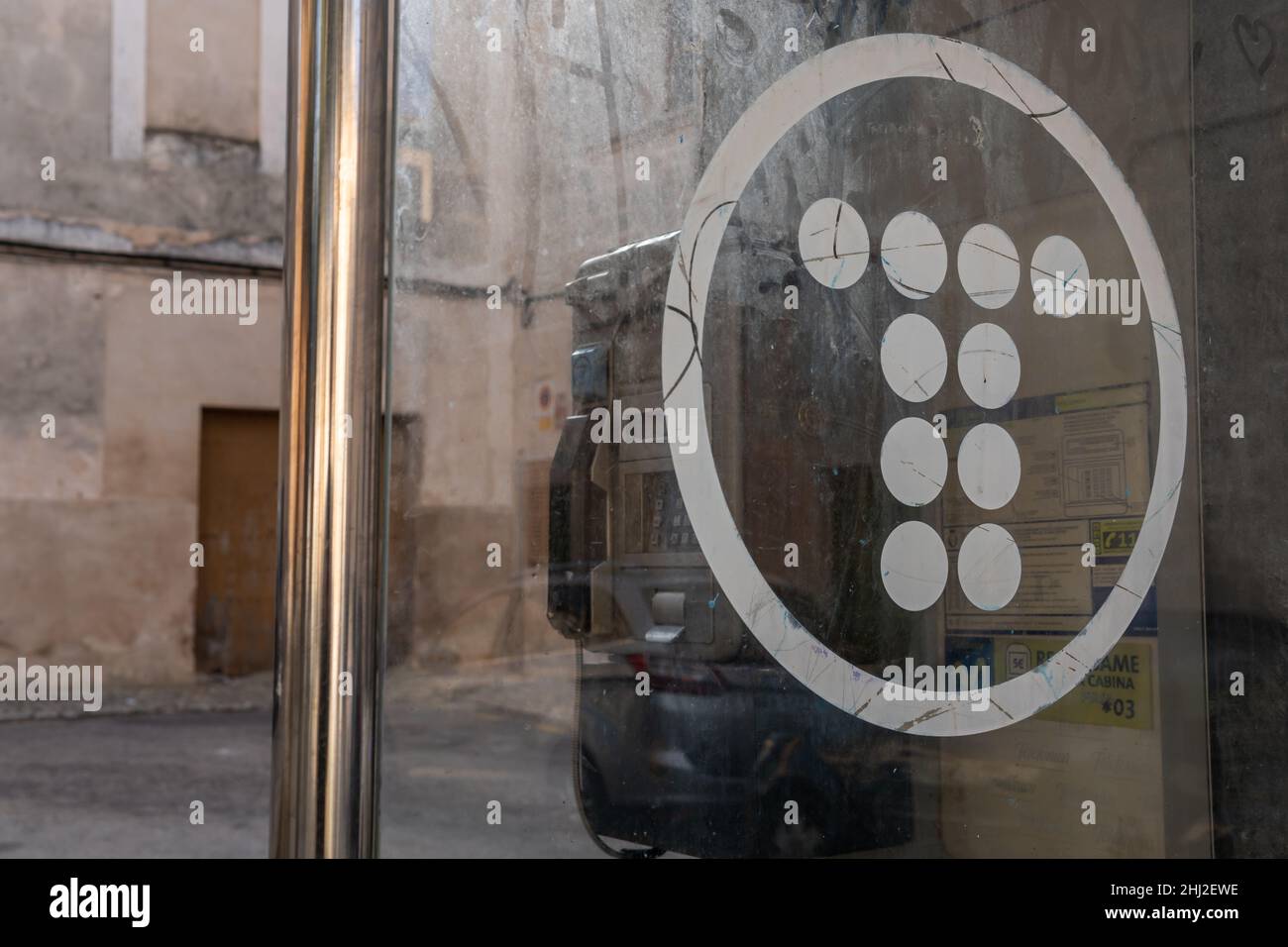 Terminal telefónica hi-res stock photography and images - Alamy