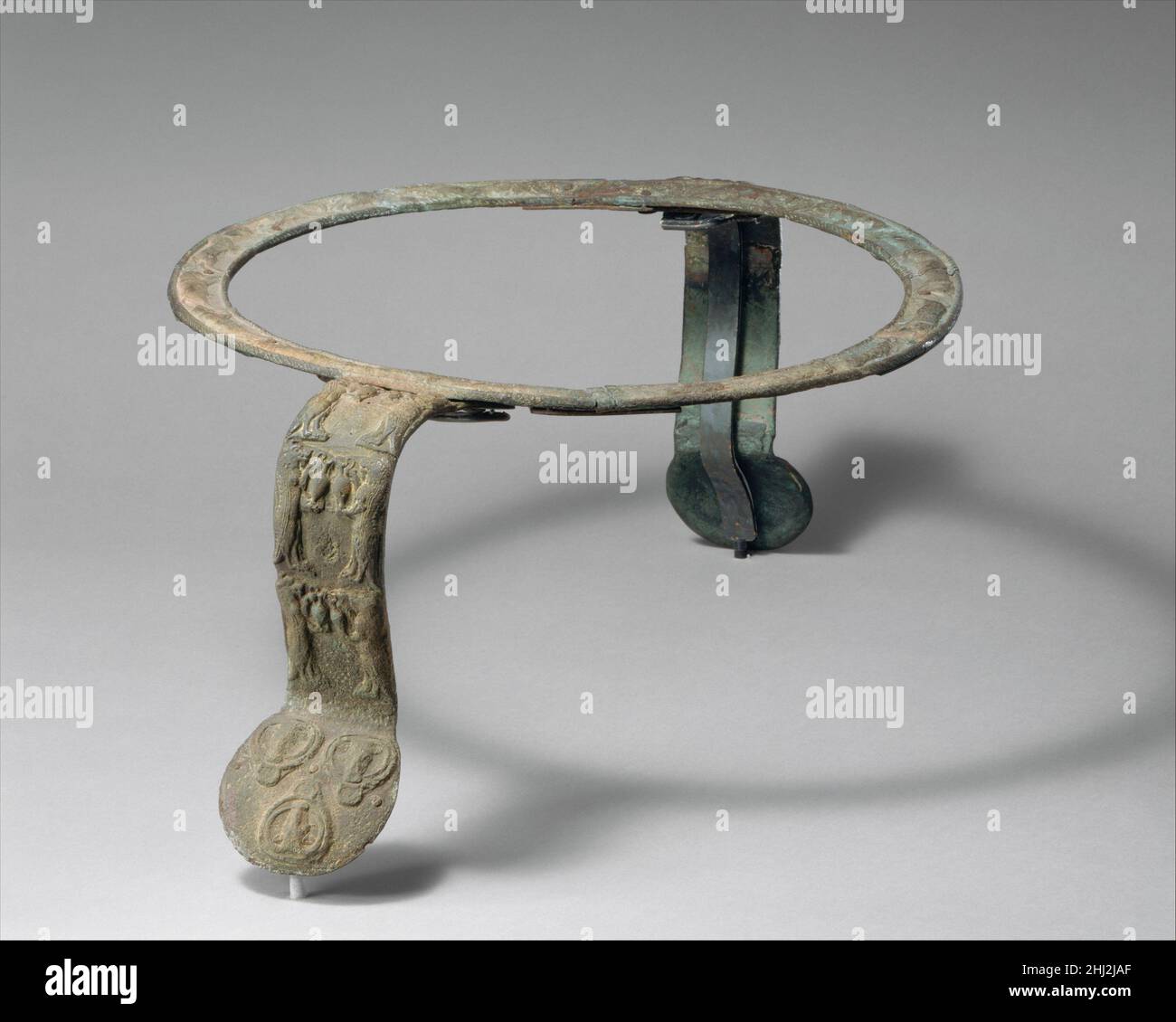Cauldron rims hi-res stock photography and images - Alamy