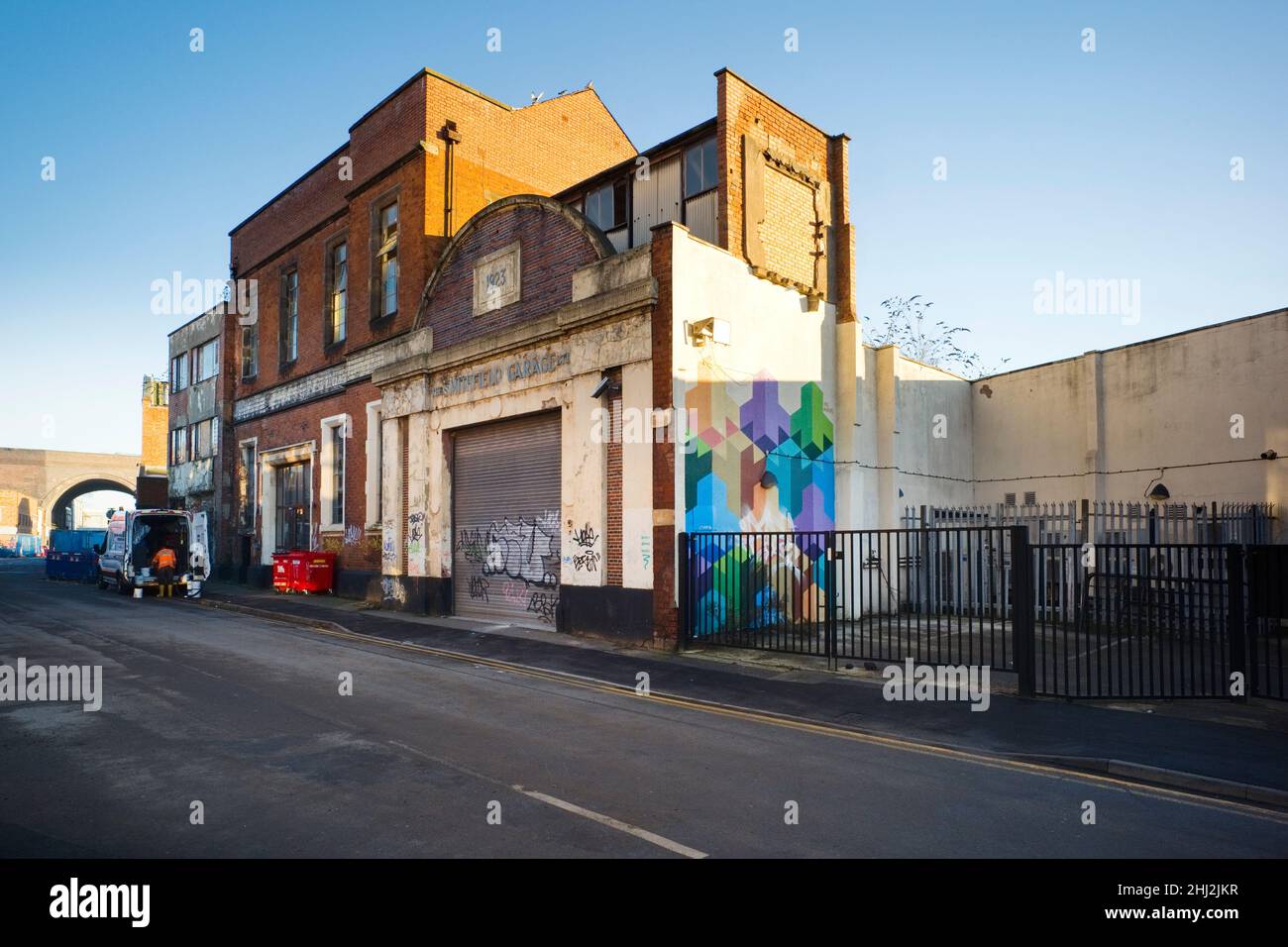 Smithfield garage hi-res stock photography and images - Alamy