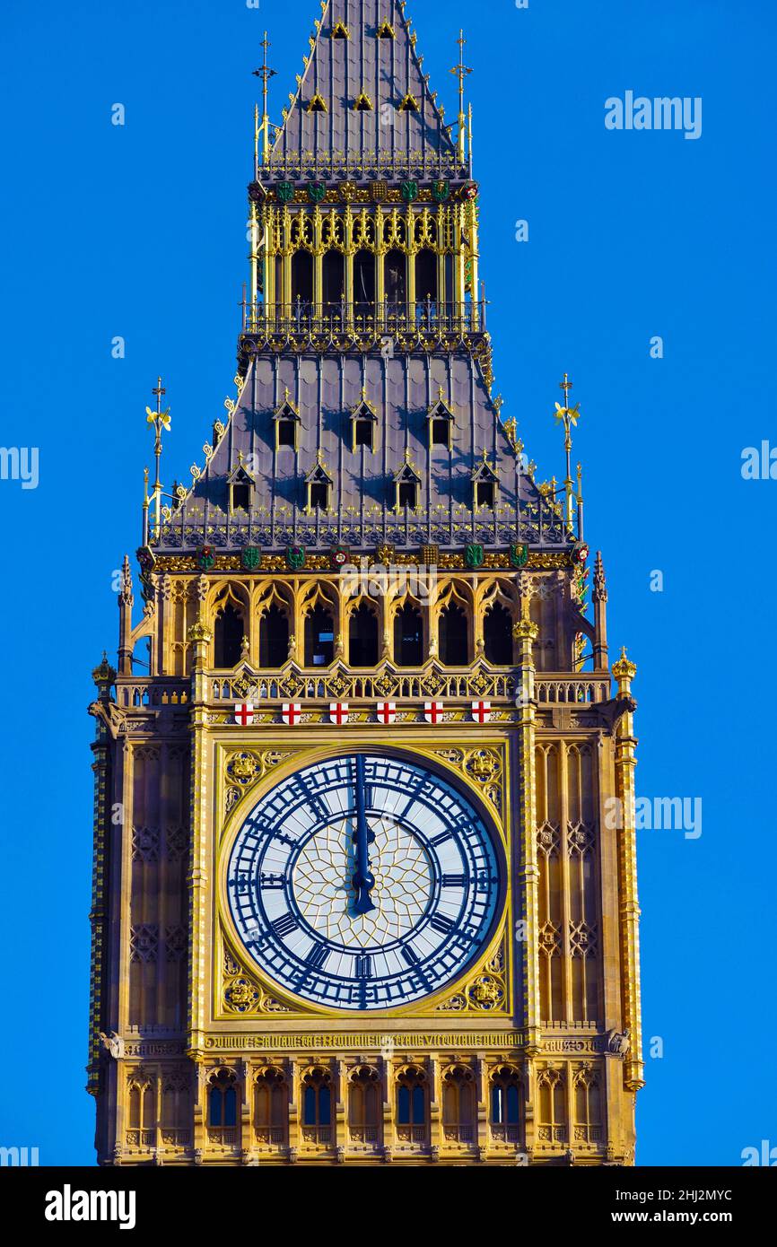 London, UK. 26th Jan, 2022. Recently revealed Big Ben in bright ...