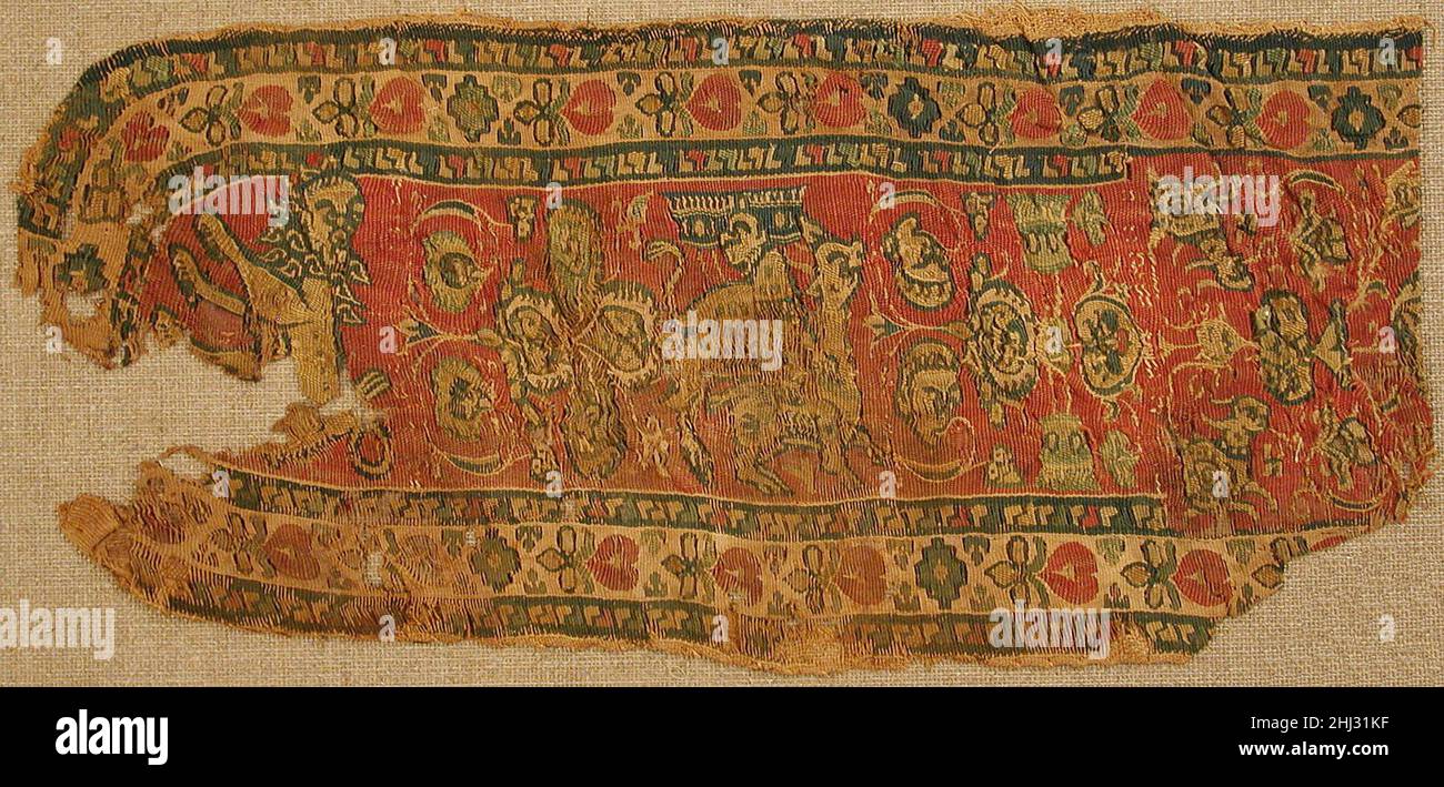 Textile Fragment 8th–9th century Byzantine. Textile Fragment 474217 ...