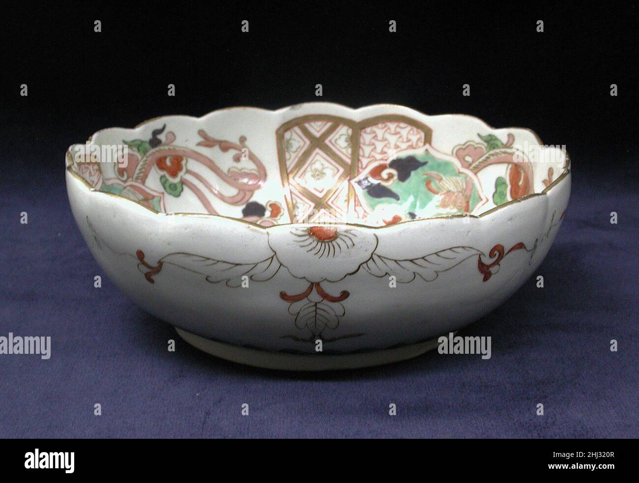 Bowl late 18th century Worcester factory The gift of the Hans Syz ...