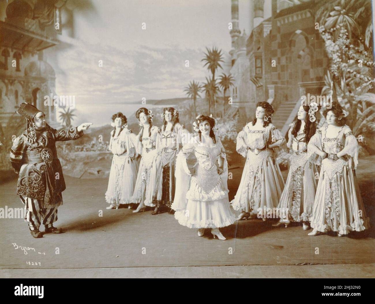 Sultan of sulu hi-res stock photography and images - Alamy