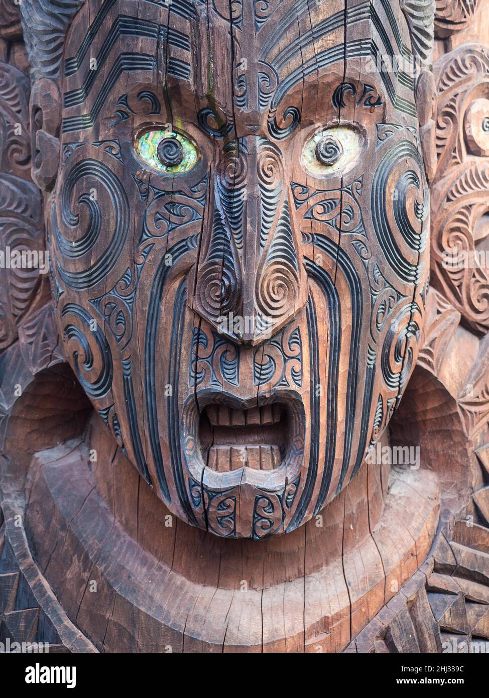 Face, carved mask, Maori carving, Whakarewarewa, Rotorua, North Island ...