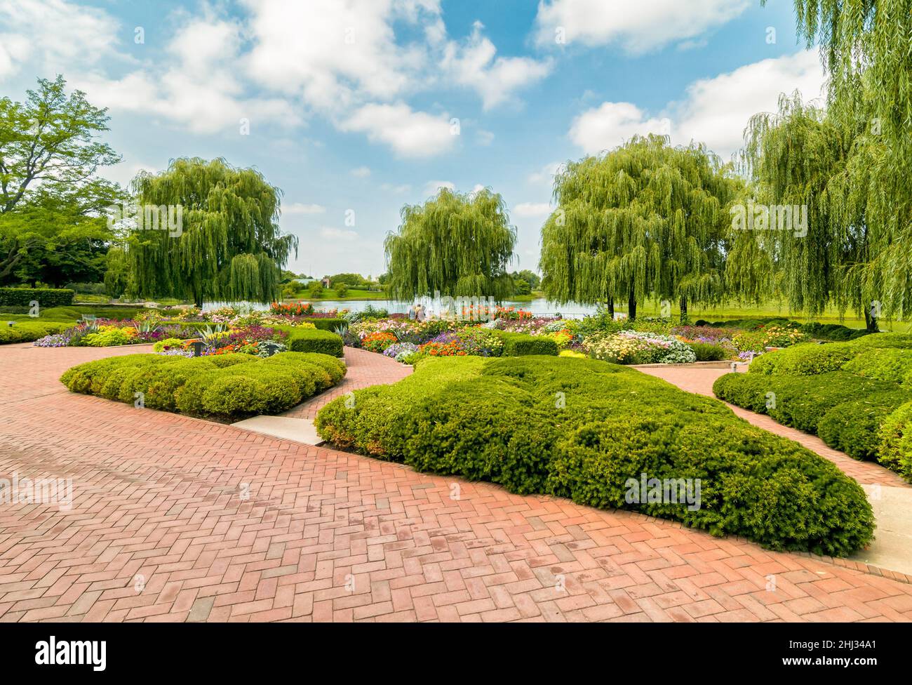 Chicago Botanic Garden summer landscape, Glencoe, Illinois, USA Stock ...