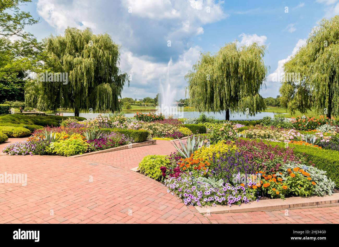 Chicago Botanic Garden summer landscape, Glencoe, Illinois, USA Stock ...