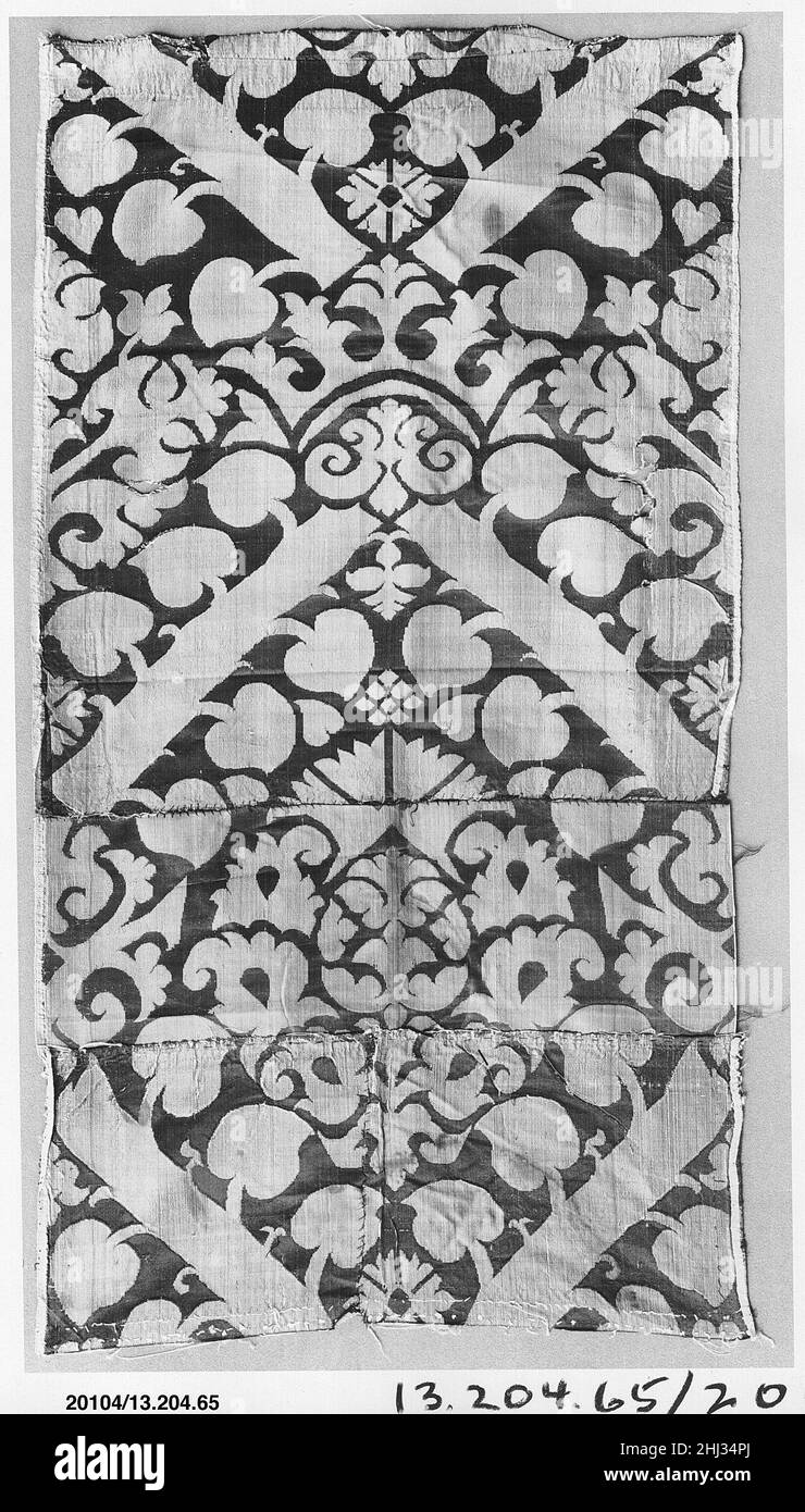 Metal pieces Black and White Stock Photos & Images - Alamy