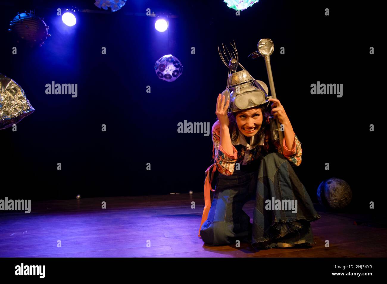Actress representing a character on the stage of a theater. He makes ...