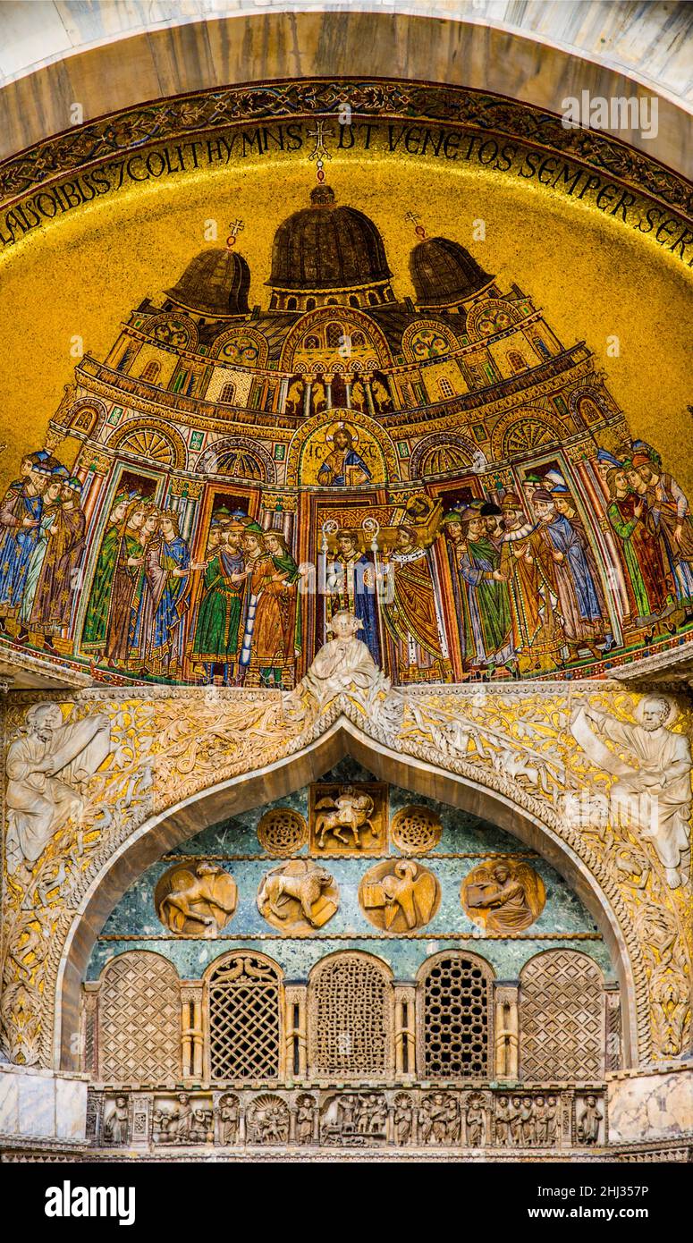 Transfer of the bones of St. Mark to the Cathedral, mosaic of the Porta ...