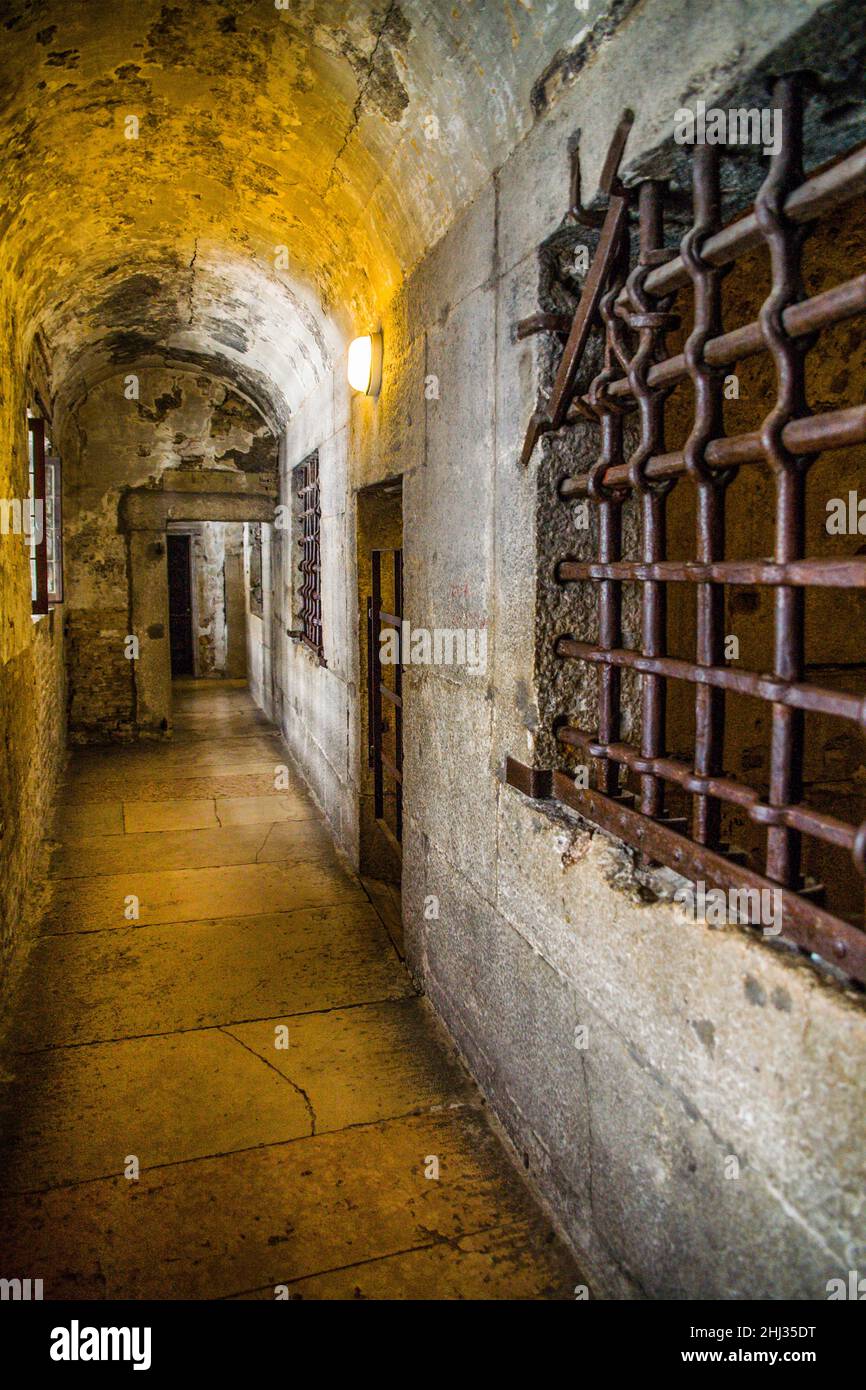Prison connected by the Bridge of Sighs, Doge's Palace with rows of ...