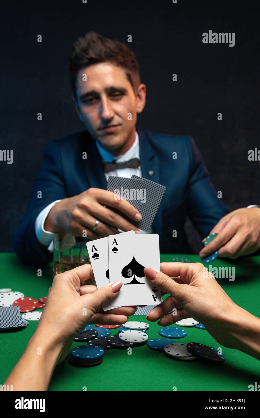 Poker player sad hi-res stock photography and images - Alamy