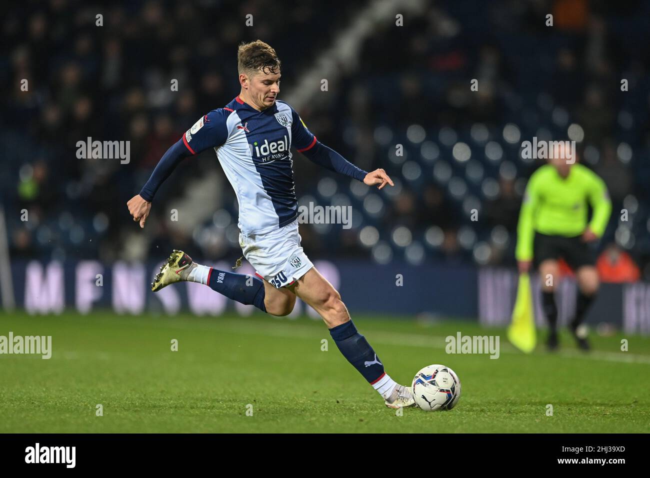 Conor Townsend #3 of West Bromwich Albion in action during the game ...