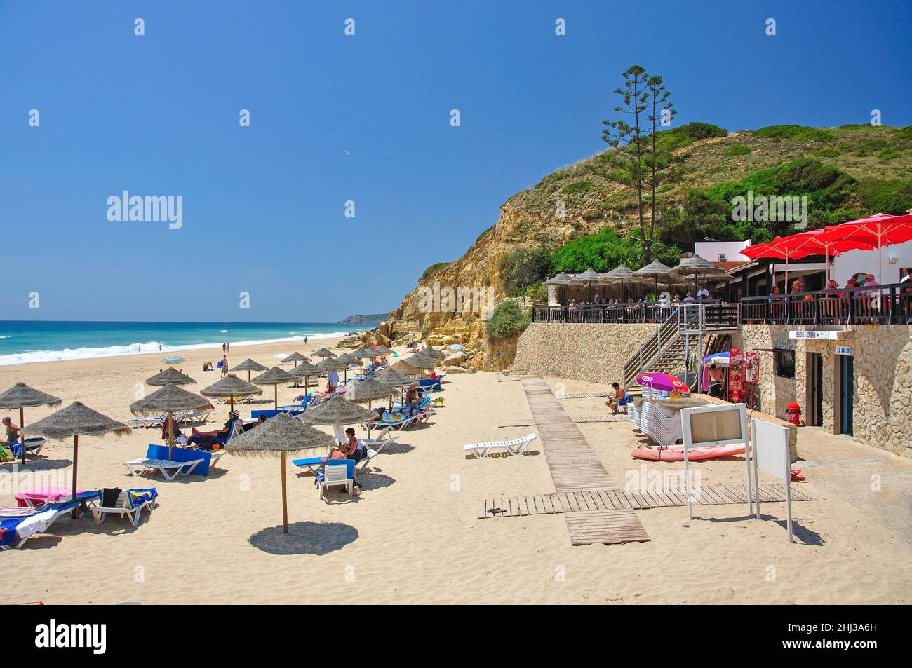 Beaches of portugal hi-res stock photography and images - Alamy