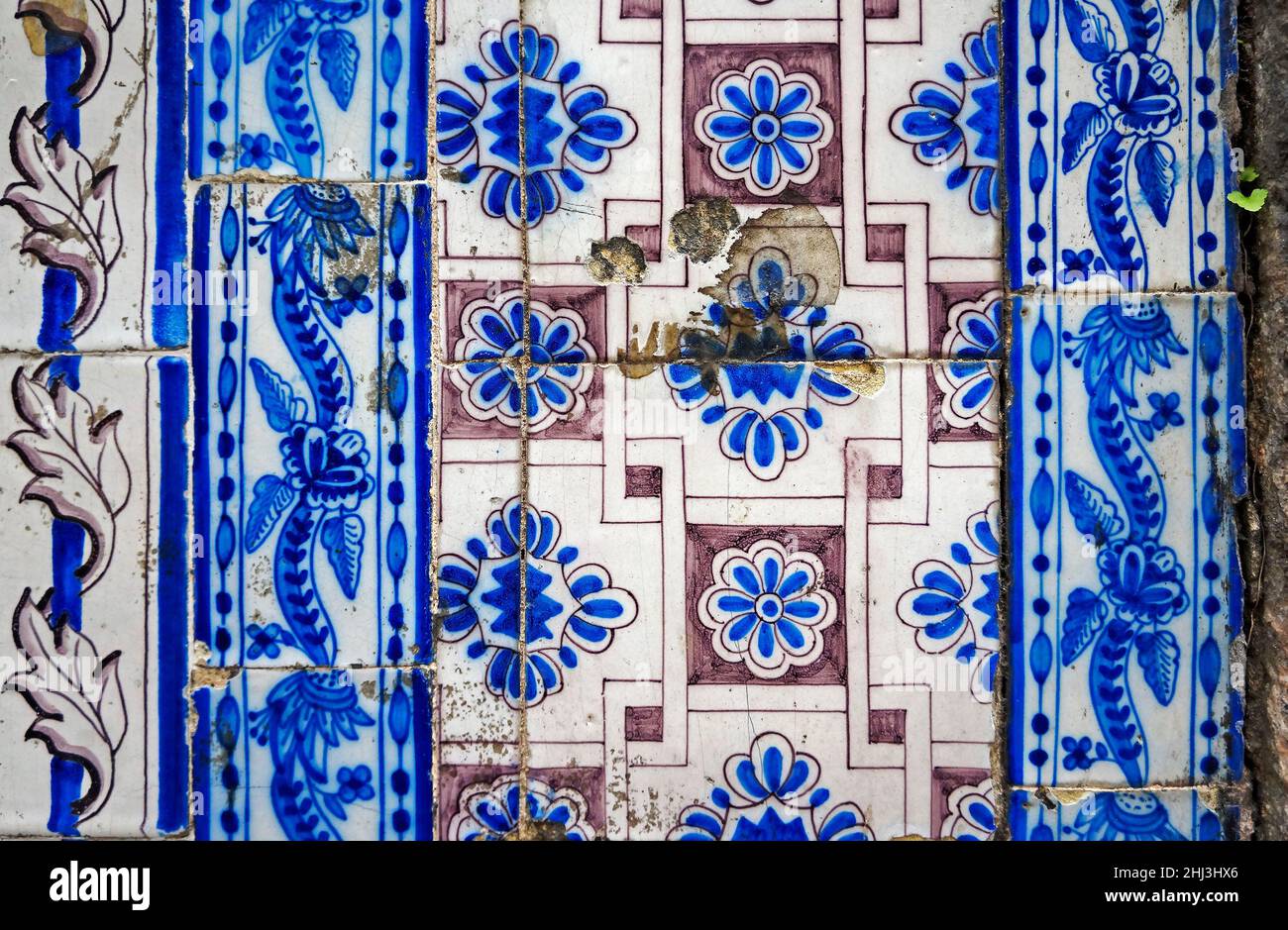 Ancient tiles pattern, Rio de Janeiro, Brazil Stock Photo - Alamy