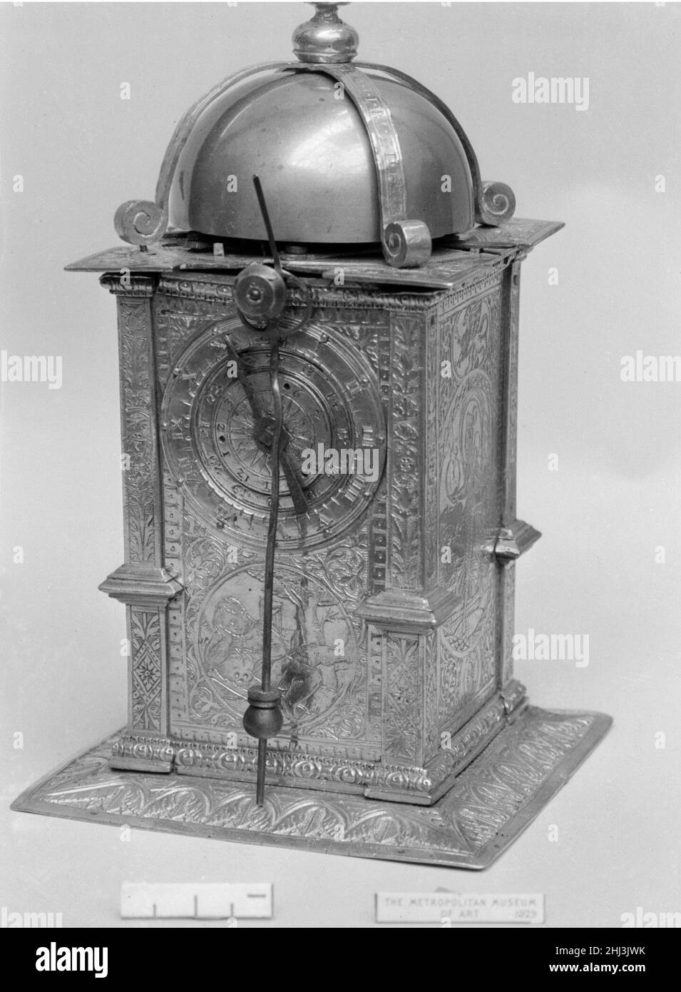 Clock late 16th century German. Clock 196405 Stock Photo - Alamy