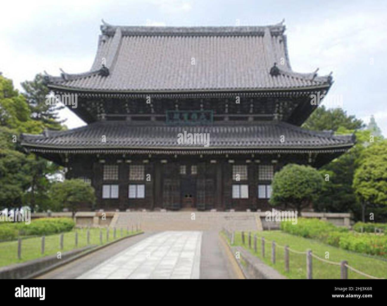 Butsu den hi-res stock photography and images - Alamy