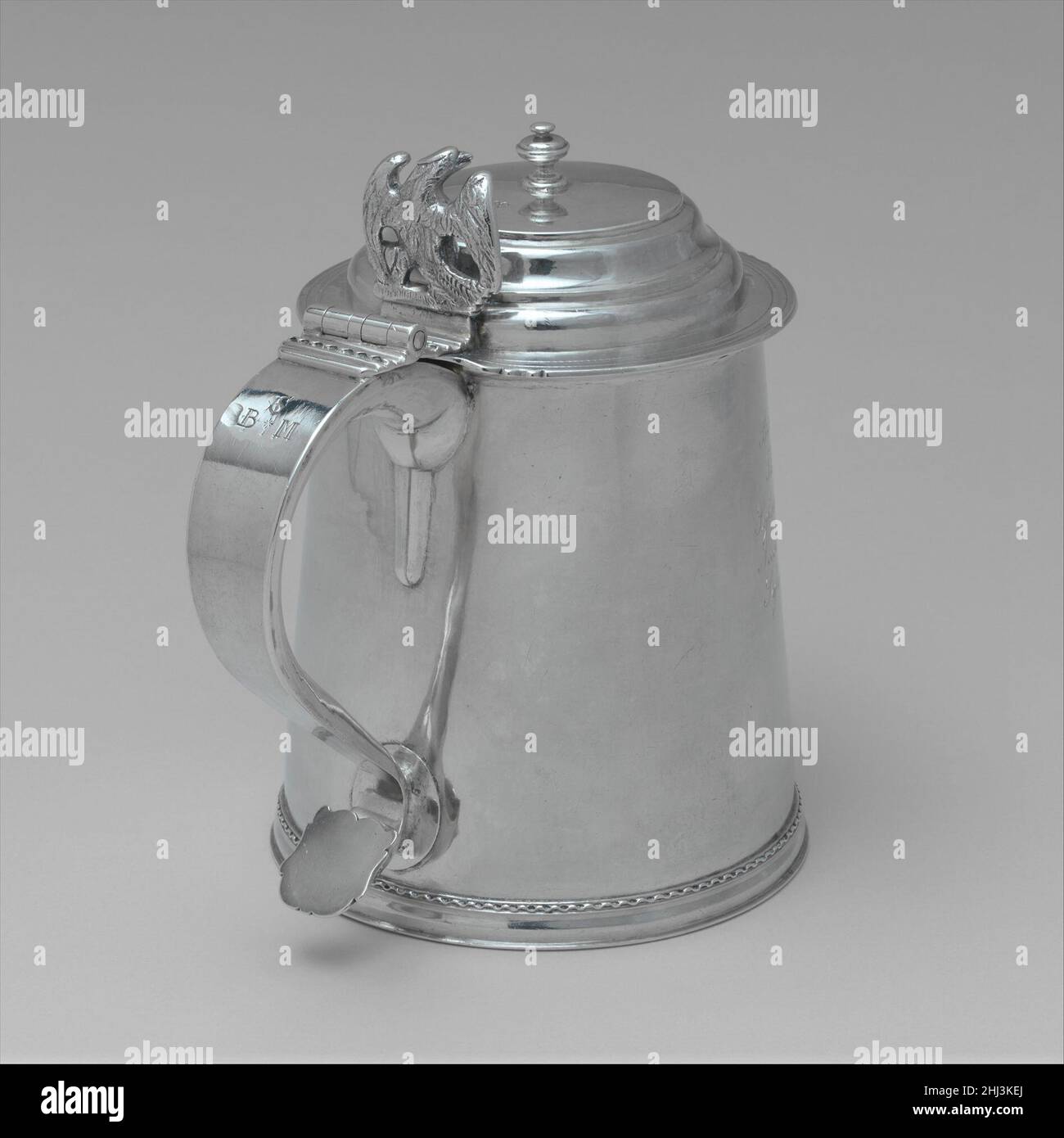 Tankard 1705–15 Samuel Vernon. Tankard 8234 Stock Photo - Alamy