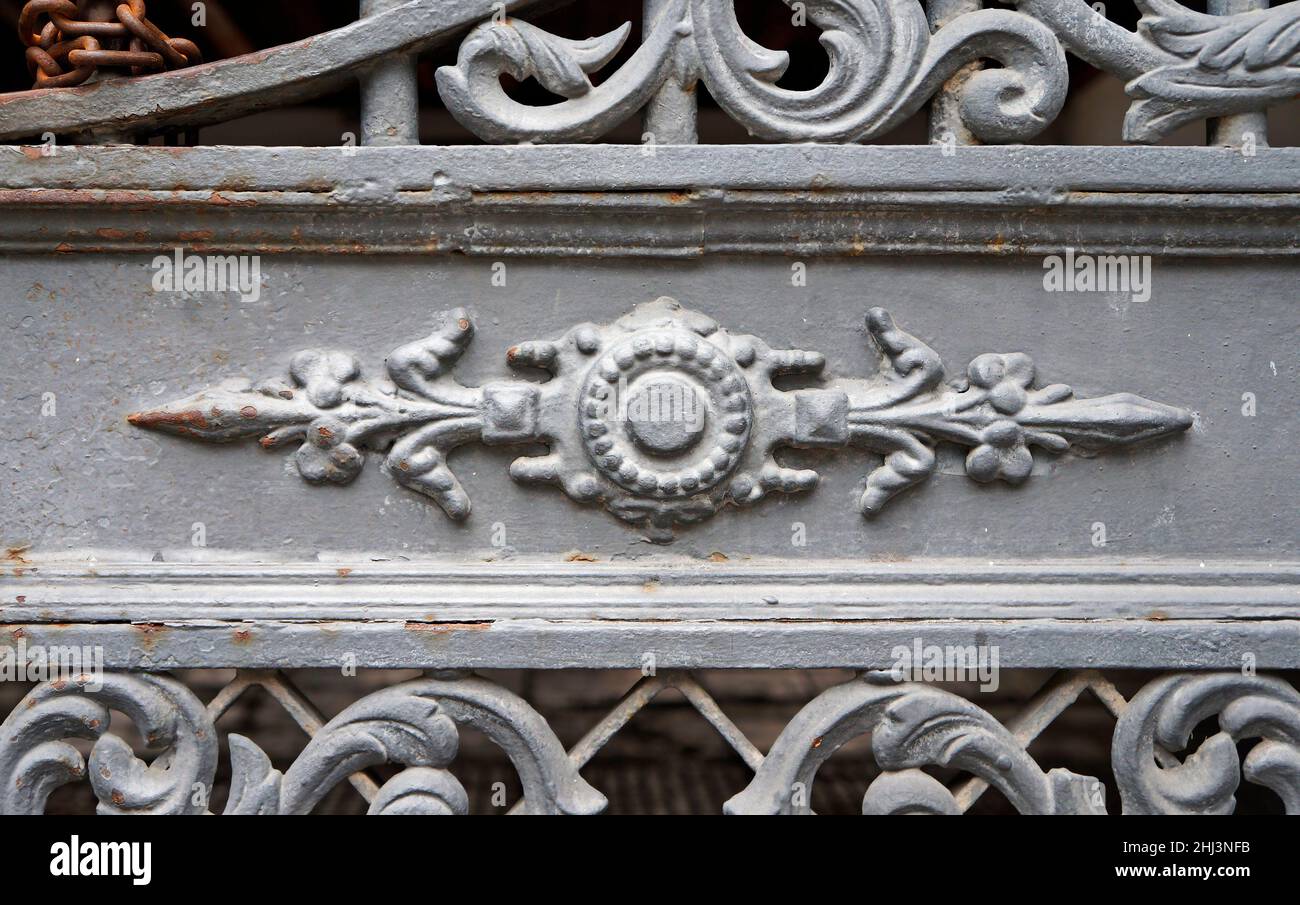 Ancient colonial gate detail Stock Photo - Alamy