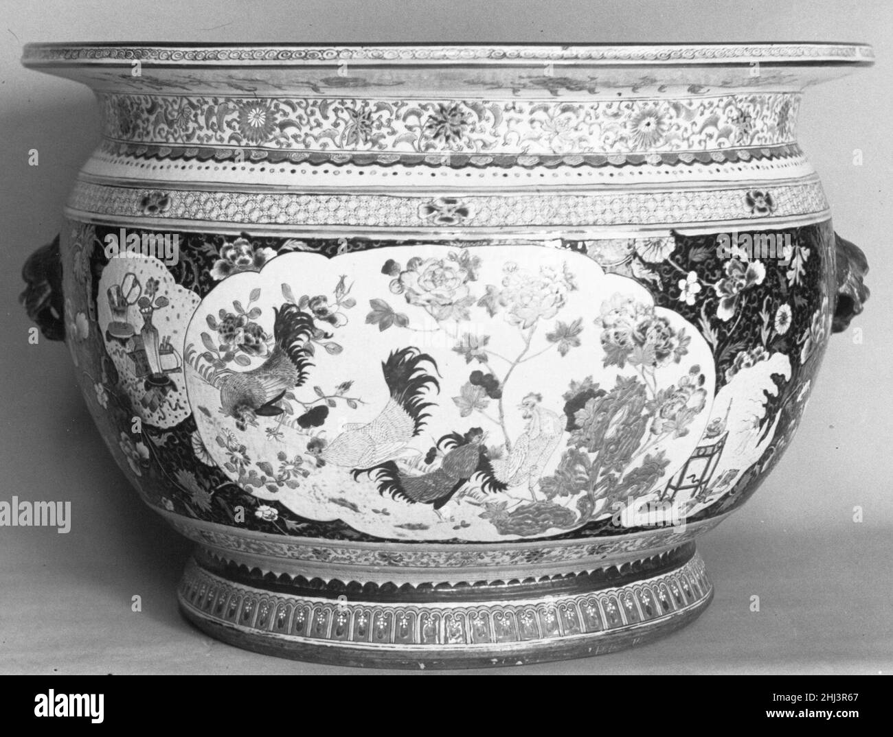 Basin China. Basin 46110 Stock Photo - Alamy